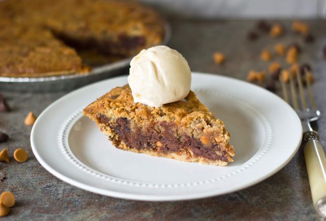 Chocolate Chip Cookie Pie | A Zesty Bite