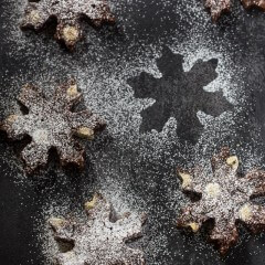 Snowflake Brownies | A Zesty Bite